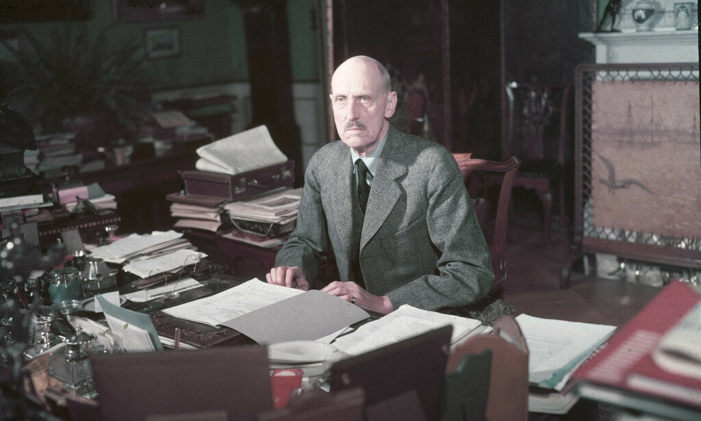 Anmeldelse: Tor Bomann-Larsen, Kongen - Politisk konge til det siste ...